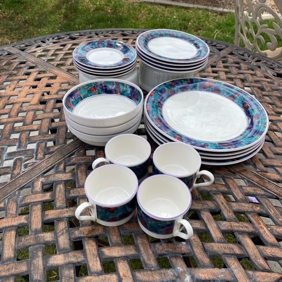 Sango | Dining | Large Set Of Sango Jewel 679 Postmodern 980s Floral ...